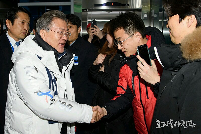 Formas de saludo inicial En el idioma castellano e idiomas europeos en ...