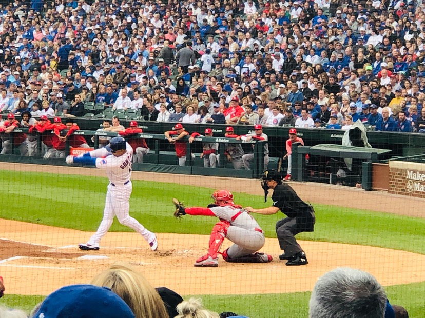 🇺🇸 Baseball is a big part of America! I love going to baseball games ...